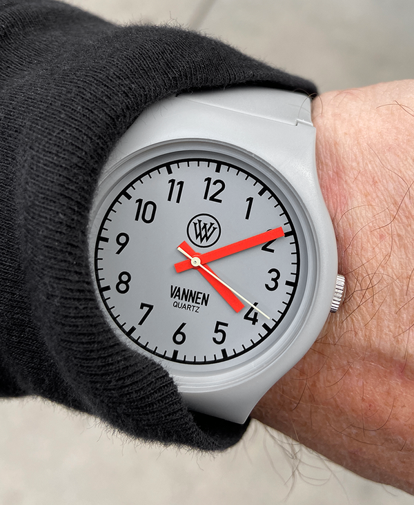 Limited Edition Matte Gray Vannen Quartz Watch - Vannen, Inc.